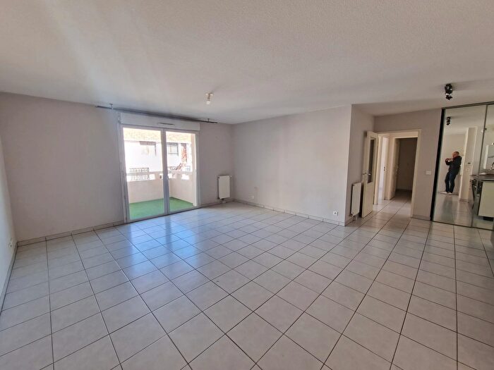 Appartement 3 pièces à Marseille 14ème, Bon Secours, à louer
