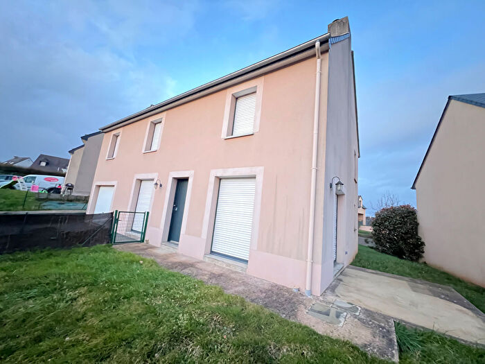 Maison à vendre - Gévezé - 7 pièces - 6 chambres