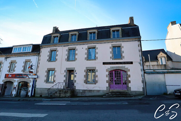 Maison à vendre - Plonéour-Lanvern - 10 pièces - 4 chambres
