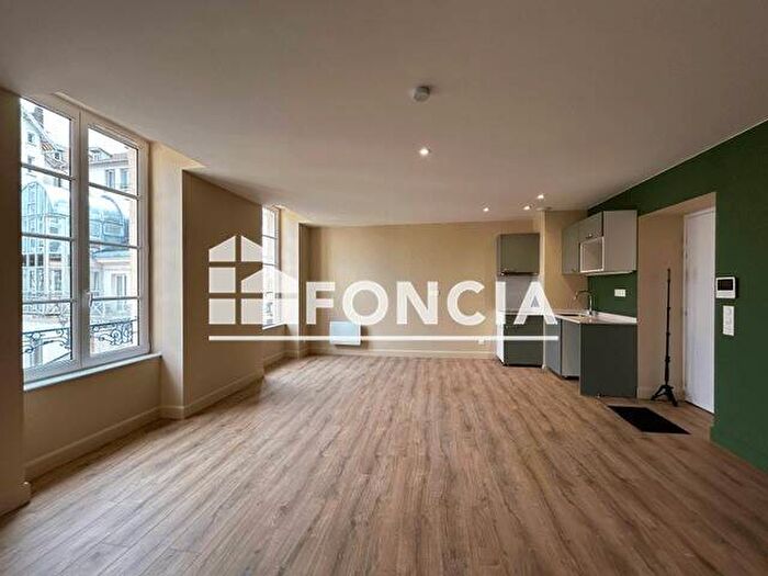 Appartement à louer - Thermal-Vieux-Vican, Vichy - 2 pièces - 1 chambre