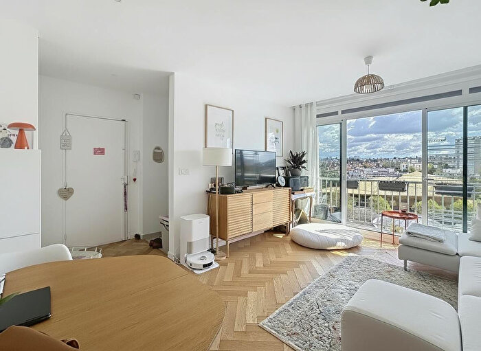 Appartement 3 pièces à Antony, Croix de Berny, à vendre
