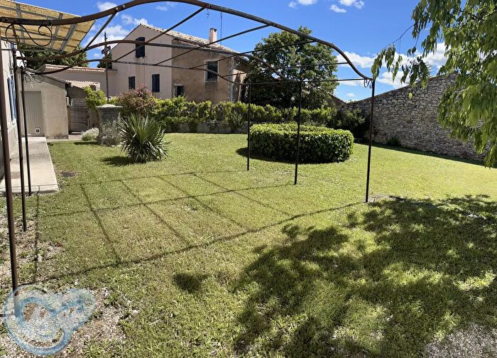 Maison à vendre - Saint-Christol - 6 pièces - 4 chambres