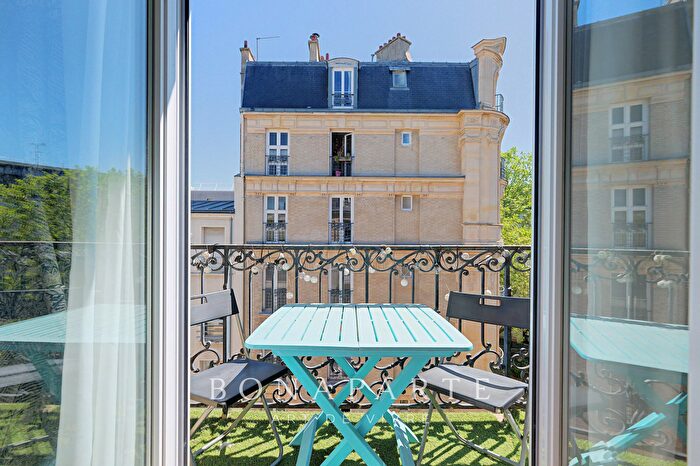 Appartement 2 pièces à Paris 18ème, Porte de Clignancourt, Porte Montmartre, Moskowa, à vendre