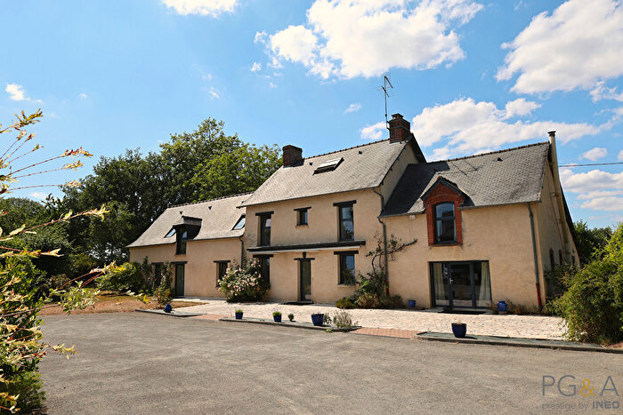 Maison 8 pièces à Domloup, à vendre