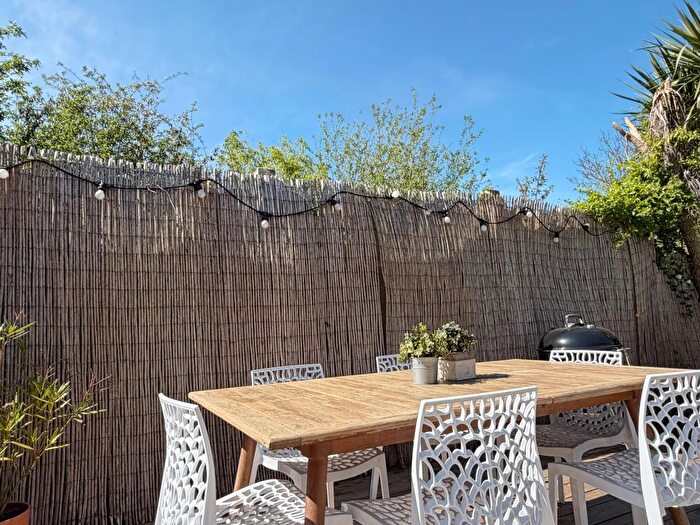 Maison à vendre - Pleurtuit - 5 pièces - 4 chambres