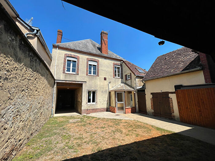 Maison 6 pièces à louer à La Chapelle-du-Bois