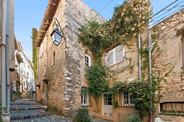 Appartement 2 pièces à vendre - Cagnes-sur-Mer, Haut de Cagnes