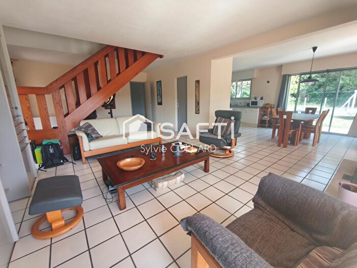 La Chapelle-des-Marais - Maison 7 pièces à vendre