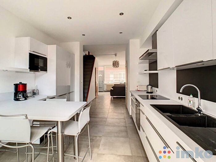 Maison à louer - Berckem-Kleber-Saint Charles, La Madeleine - 5 pièces - 3 chambres