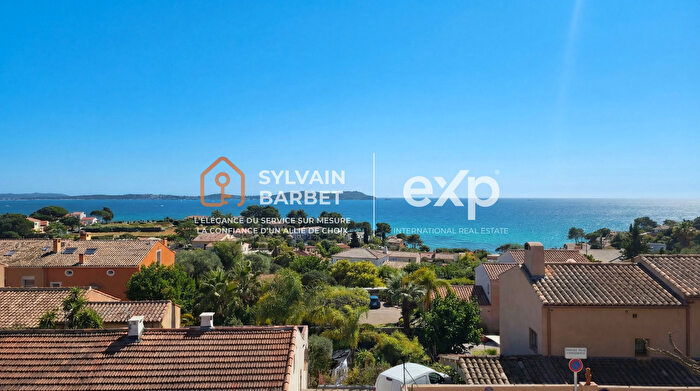 Appartement à vendre - Carqueiranne - 3 pièces - 2 chambres