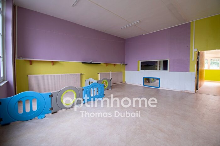 Maison à vendre - Bousies - 11 pièces - 6 chambres