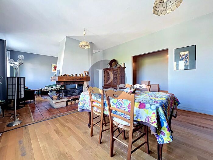 Villejuif, Gripons, Pasteur : Appartement 4 pièces à vendre