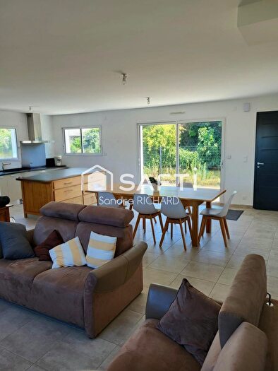 Maison à vendre - La Chapelle-Basse-Mer - 5 pièces - 3 chambres