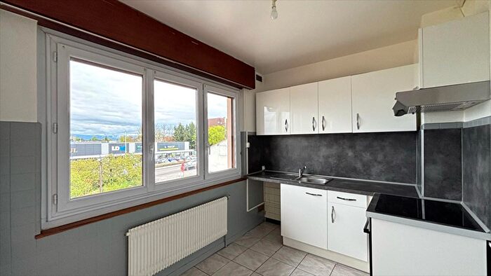 Appartement à louer - Annemasse, Aérodrome - 1 pièce - 1 chambre