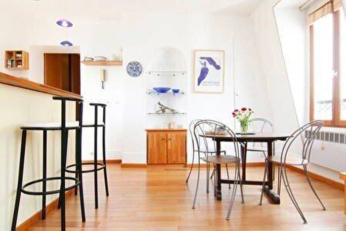 Appartement à louer - Léon-Blum Folie-Regnault, Paris ème arrondissement - 1 pièce