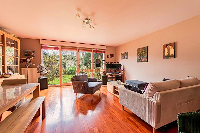 Maison à vendre - Chevilly-Larue, MIN - 6 pièces - 4 chambres