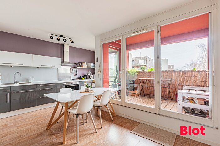 Appartement à vendre - Saint-Herblain - 3 pièces - 2 chambres