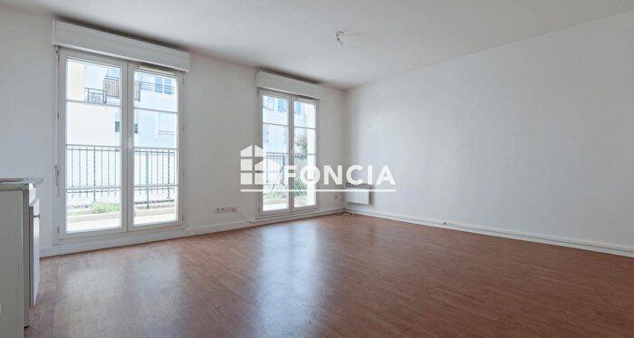 Appartement à vendre - Corbeil-Essonnes, Centre-ville - 2 pièces - 1 chambre