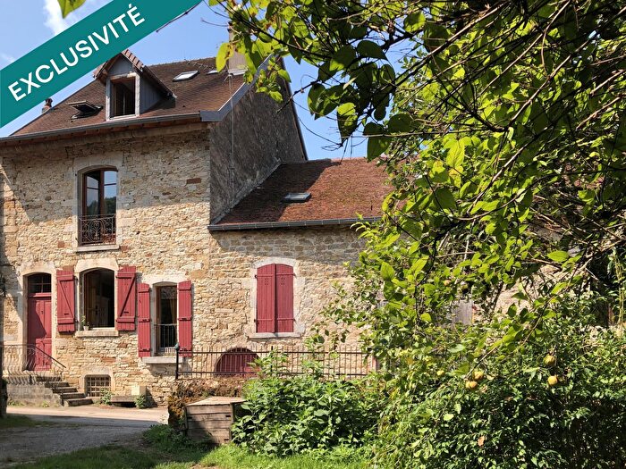 Les Planches-près-Arbois : Maison 20 pièces à vendre