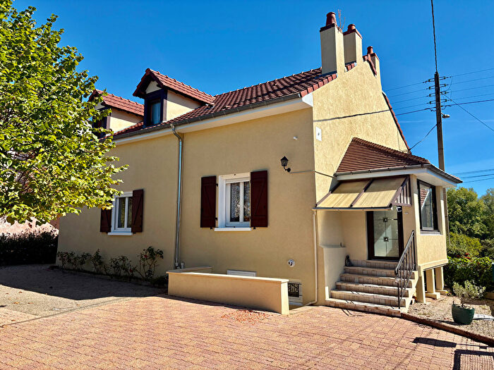 Maison 6 pièces à vendre - Montceau-les-Mines