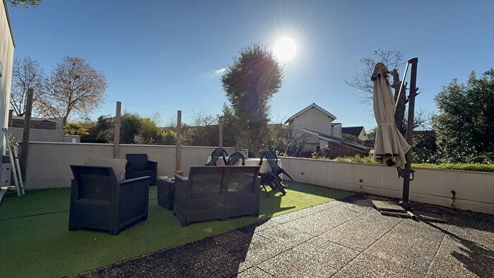 Appartement à louer - Lormont, Iris, Lissandre - 2 pièces - 1 chambre