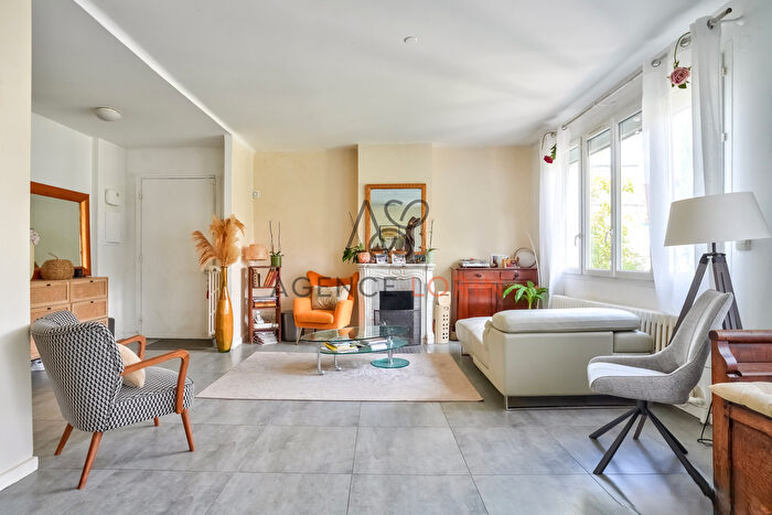 Maison à vendre - Le Vésinet - 9 pièces - 7 chambres