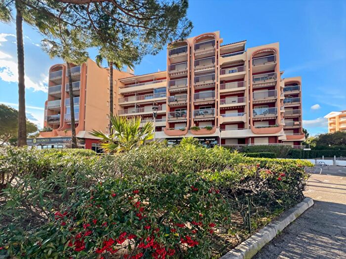 Appartement à vendre - Fréjus, Fréjus Plage - 2 pièces - 1 chambre