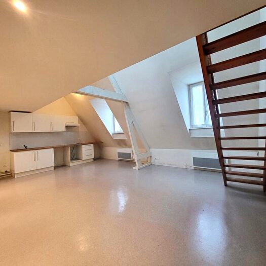 Appartement à louer - Béthune, Centre-ville - 3 pièces - 2 chambres