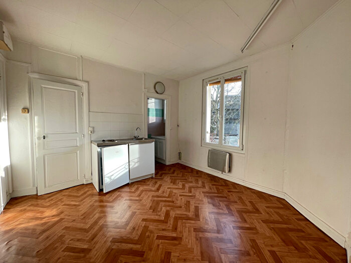 Appartement 2 pièces à vendre à Paris 18ème, Grandes Carrières, Clichy