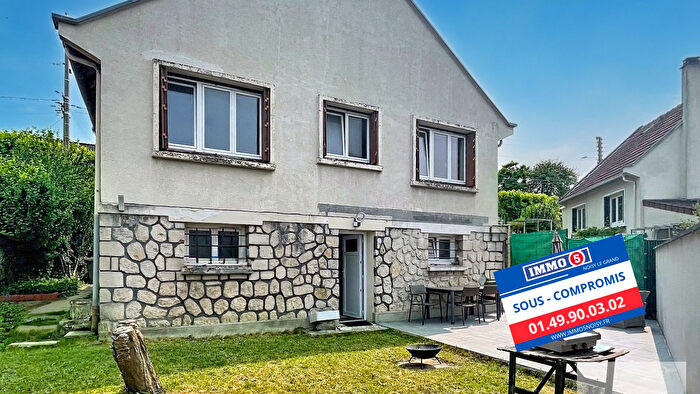 Maison à vendre - Gournay-sur-Marne - 5 pièces - 4 chambres