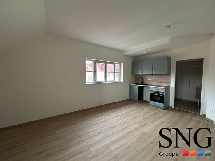 Appartement à louer - Centre Ville, Dole - 1 pièce