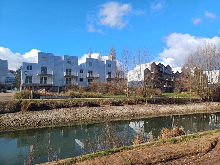 Champ Perdrix, Dijon : Appartement 3 pièces à louer