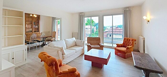 Périgueux, Haut-Périgueux, Pompidou Hôpital : Appartement 5 pièces à vendre