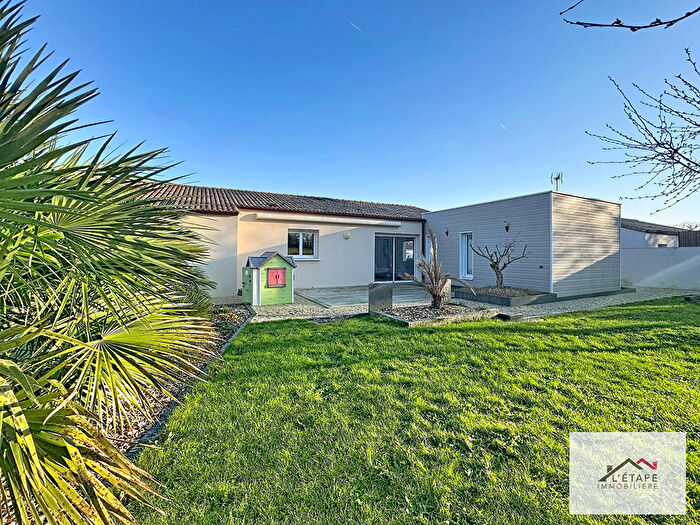 Maison à vendre - Beaulieu-sous-la-Roche - 5 pièces - 4 chambres