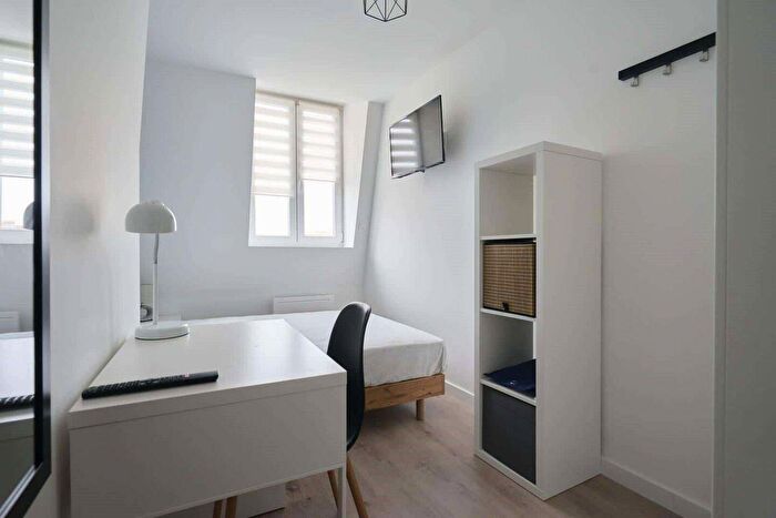 Appartement à louer - Caulier, Lille - 1 pièce