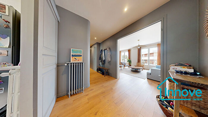 Appartement 7 pièces à vendre - Versailles