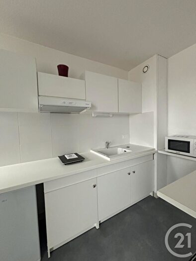 Appartement à louer - Aurillac, Stade, Alouettes, Massigoux - 2 pièces - 1 chambre