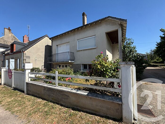 La Châtre : Maison 4 pièces à vendre