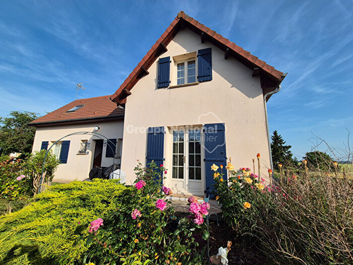 Maison 4 pièces à vendre à Villeneuve-les-Sablons