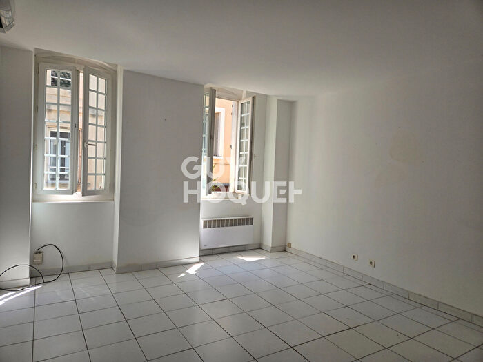 Appartement 2 pièces à Villeneuve-lès-Avignon, Centre-ville, Stade, à vendre