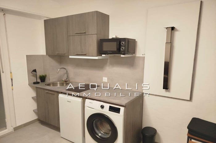 Appartement 1 pièce à louer à Centre Ville, Saint-Laurent-du-Var
