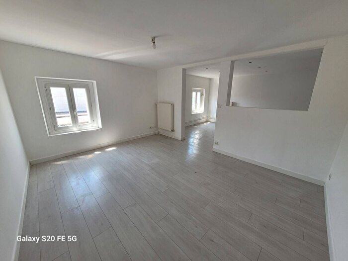 Centre Ville-Cathédrale-Marché-Grande Île-Clos Godet, Meaux - Appartement 3 pièces à louer