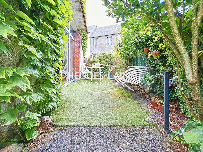 Maison à vendre - Bréhal - 10 pièces - 8 chambres