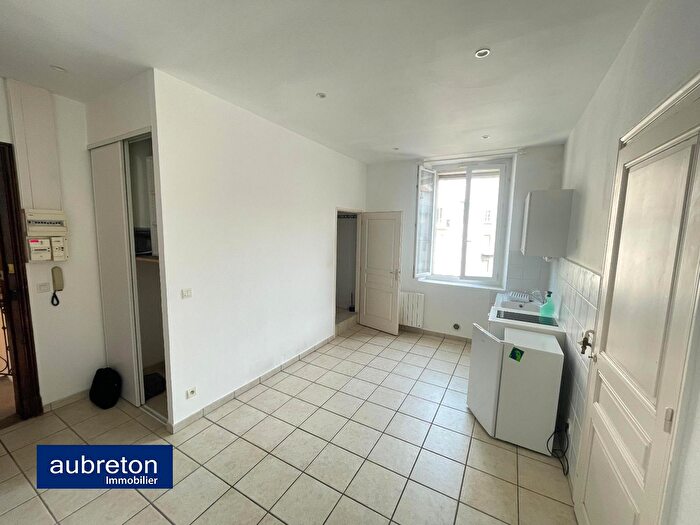 Appartement à louer - Grenoble, Berriat - 1 pièce
