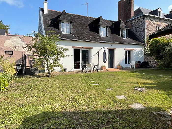 Maison à vendre - Retiers - 5 pièces - 4 chambres