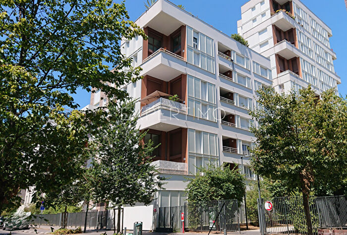 Appartement 4 pièces à vendre à Asnières-sur-Seine, Gresillons, Voltaire