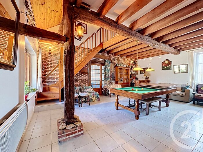 Marcilly-en-Villette : Maison 8 pièces à vendre