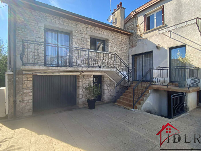 Ville-en-Blaisois : Maison 6 pièces à vendre