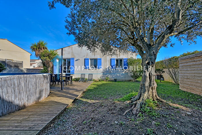 Maison à vendre - Le Cailar - 4 pièces - 3 chambres