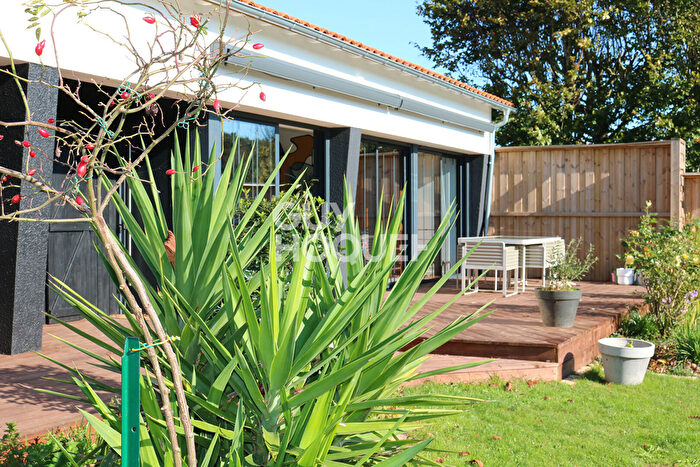 Maison à vendre - Dompierre-sur-Mer - 6 pièces - 4 chambres